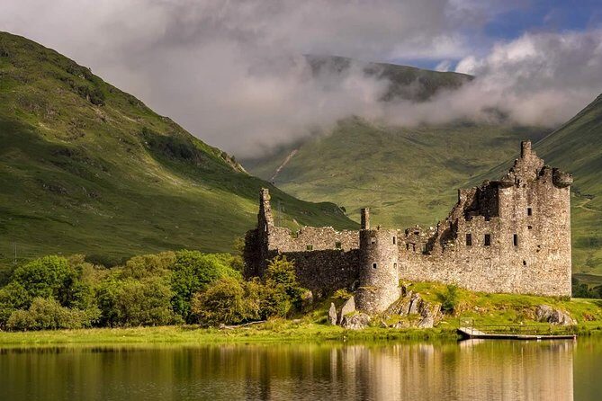 Full-Day Oban Castles and Glencoe Guided Tour from Glasgow - Transportation & Group Size
