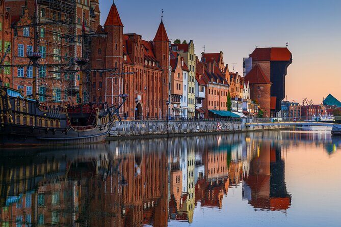 Gdansk Food and Sightseeing Tour with Bart - What Makes This Tour Stand Out