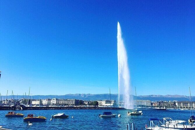 Geneva: Sightseeing of top Places Tour Electric TukTuk 1H15 tour - Who Would Love This Tour?