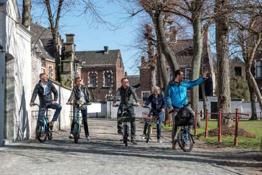 Ghent: City Highlights and Hidden Gems Guided Bike Tour - What the Itinerary Looks Like