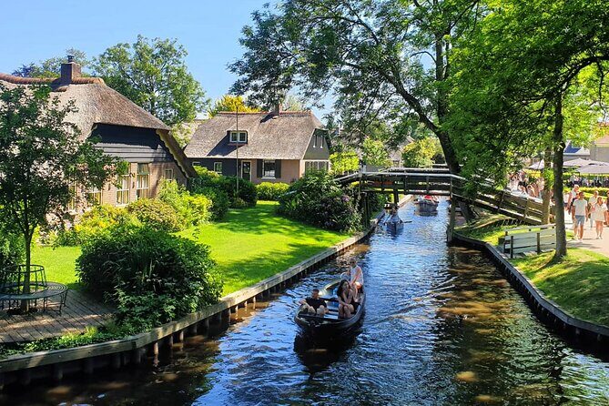 Giethoorn, Zaandam & Zaanse Schans Day Tour w/ Small Boat Ride - What to Expect from the Experience