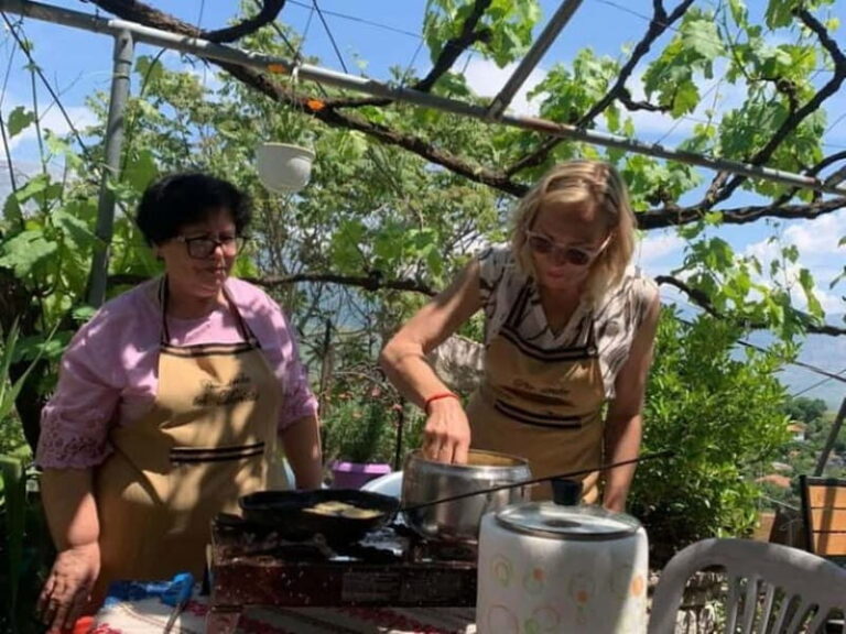 Gjirokastër: Traditional Albanian Vegetarian Cooking Class - What You Can Expect From the Tour