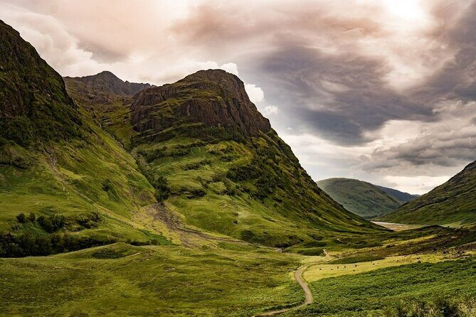 Glencoe, Scenic Walk & Highlands Guided Tour starting Glasgow - The Transport and Group Experience