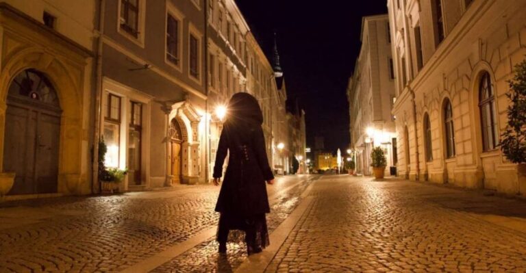 Görlitz: Ghosts and Spooky Historical Night Walking Tour - The Experience: Highlighting Key Stops and Stories