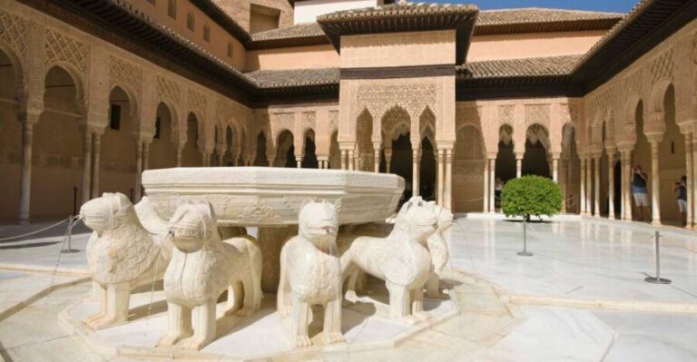 Granada: Alhambra Small Group Tour with Nasrid Palaces - Who Is This Tour Best For?
