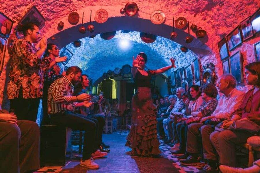 Granada: Los Amayas Cave Flamenco Show in Sacromonte - Why the Setting Matters