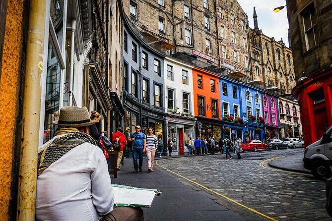 Guided 60-Minute Photography and sightseeing Tour in Edinburgh - The Experience: What Travelers Can Expect