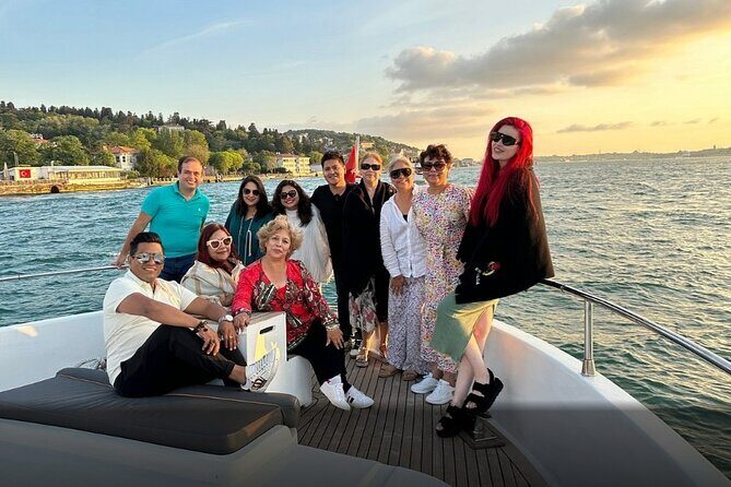 Guided Bosphorus Sunset Cruise on Luxurious Yacht - Small Group Cruise - Who Will Love This Experience?