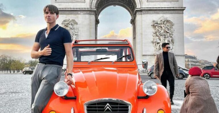 Guided Tour of Paris in Classic Convertible - The Guides: Knowledge, Charisma, and Flexibility