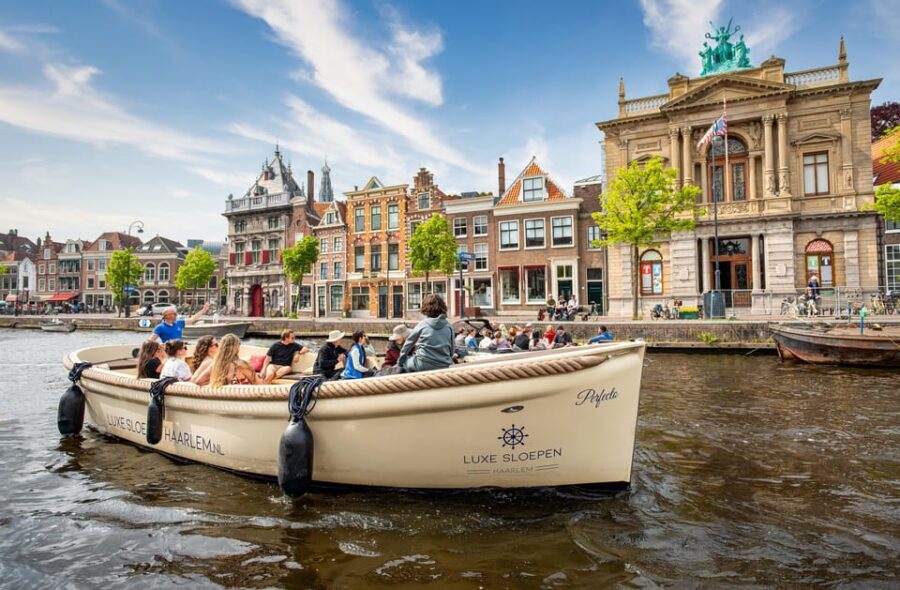 Haarlem: Guided Highlights Canal Cruise on Open Boat - Starting Point: Windmill De Adriaan