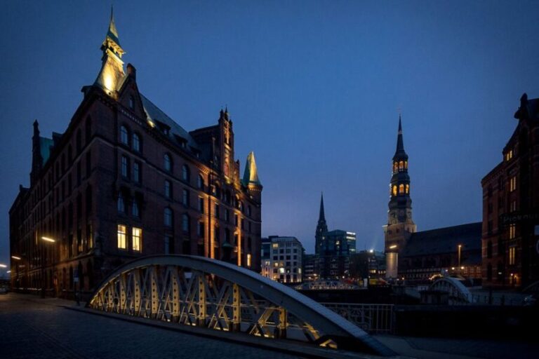 Hamburg: Eerie Speicherstadt Tour - Who is this tour for?