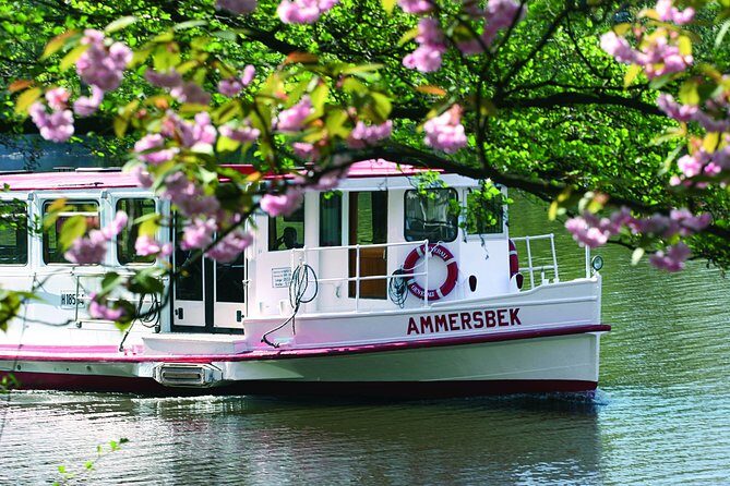 Hamburg Hop-on-Hop-off Tour, Harbor and Lake Alster Cruise - In-Depth Look at the Itinerary