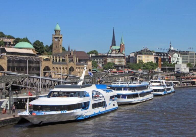 Hamburg: Line F Hop-On Hop-Off Bus and Boat Tour - The Itinerary: What You Will See