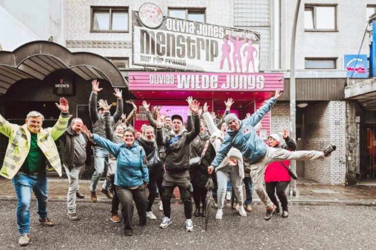 Hamburg: Reeperbahn & St Pauli Guided Tour with Kiez Insider - The value of the experience