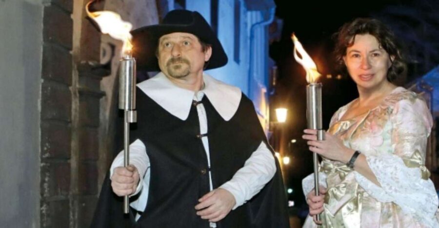 Heidelberg: Torchlight Tour with a Night Watchman - Practical Tips for Travelers