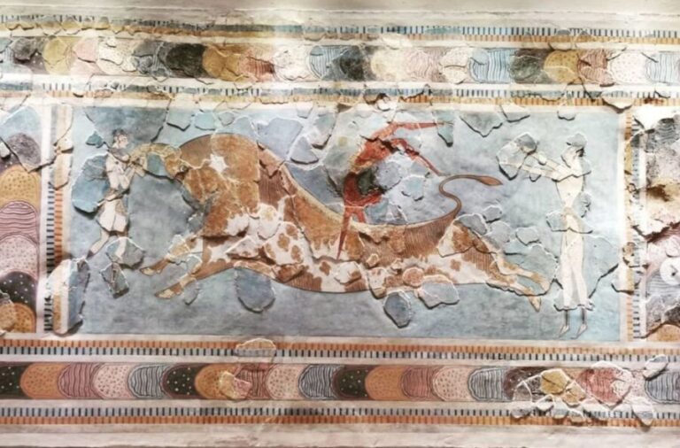 Heraklion Archaeological Museum Ticket & Audio Guide - Highlights of the Museum