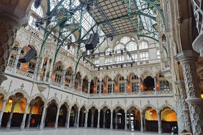 Historical Walking Tour in Antwerp Old City - What Sets This Tour Apart?