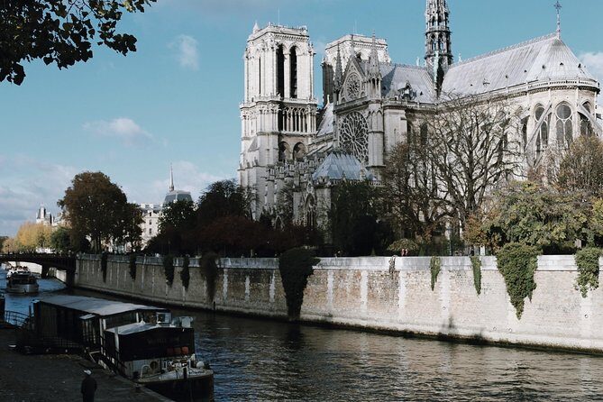 History of Paris City Center w/ Notre Dame Semi-Private 12ppl Max - Who Should Book This Tour?