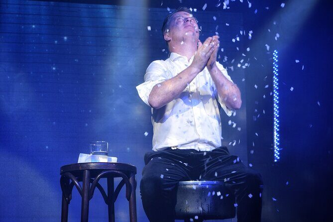 House of Illusion Magic Show with Drinks - What to Expect from the House of Illusion Magic Show