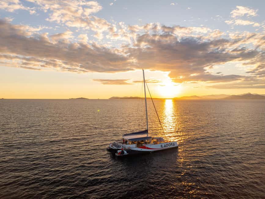 Hyères : Sunset Catamaran Cruise to Giens Peninsula - The Highlight: Anchoring for the Sunset