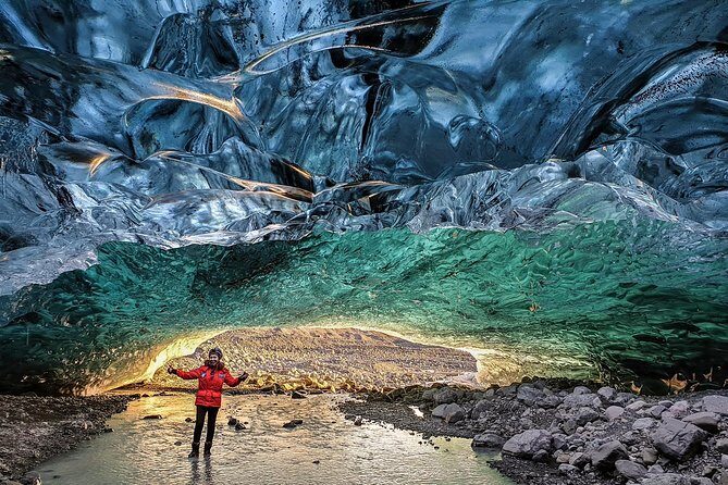 Ice Cave and Glacier Walk into Blue Glacier Canyon - Who Is This Tour Best Suited For?