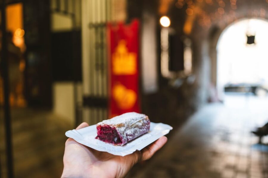 Iconic Budapest tour with Classic Russian Jeep and G-Wagon - Highlights of the Itinerary