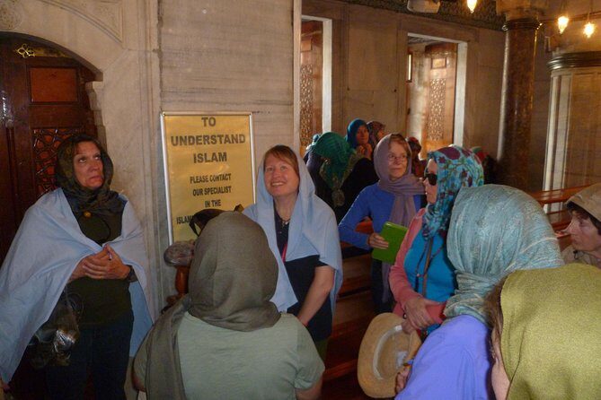 Istanbul: Blue Mosque & Hagia Sophia Small-Group Tour with ticket - Who Is This Tour Best Suited For?