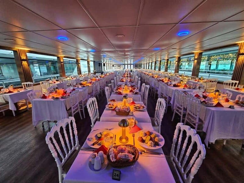 Istanbul: Bosphorus Dinner Cruise with Live Entertainment - Why This Experience Is Worth It