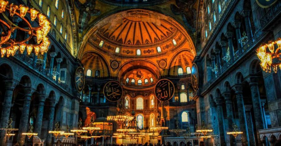 Istanbul: Full-Day City Highlights Tour with Lunch - Transportation, Group Size, and Timing