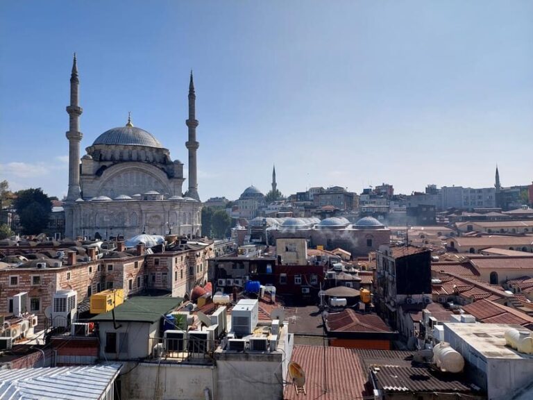 Istanbul Grand Bazaar: From Rooftops to the Secret Passages - What Travelers Are Saying