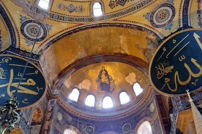 Istanbul Guided Tour Hagia Sophia, Topkapi, Cistern with Tickets - What’s the Real Value?