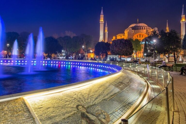 Istanbul: Hagia Sophia, Blue Mosque, and Grand Bazaar Tour - Transportation and Overall Value