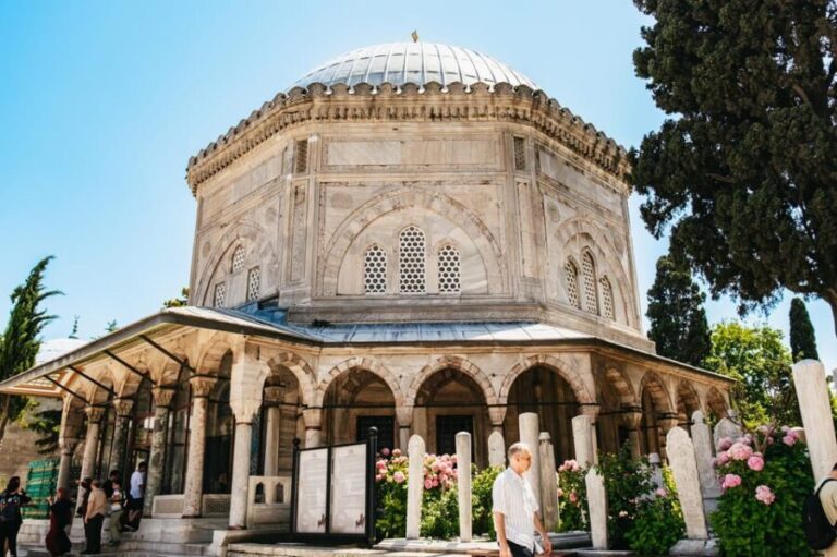 Istanbul: Hagia Sophia, Blue Mosque, Suleymaniye Mosque Tour - The Itinerary in Detail