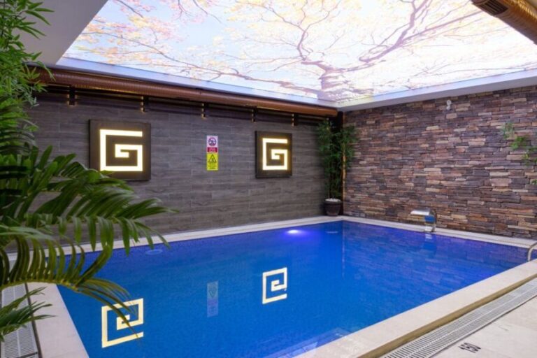 Istanbul: Private Turkish Bath, Massage, and Pool in Taksim - Why This Tour Is Worth It