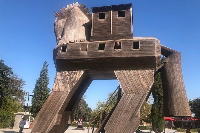 Istanbul to Gallipoli, Canakkale and Troy. 2 Day Tour with Hotel - Day Two: Exploring Troy’s Legendary Ruins