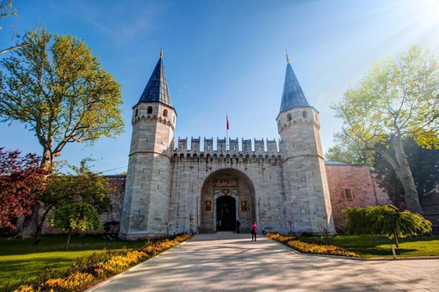 Istanbul: Topkapi Palace Skip-the-Line Ticket & Guided Tour - Practicalities and Value
