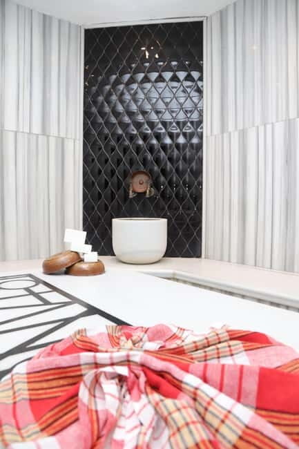 Istanbul: Traditional Turkish Bath with Foam and Oil Massage - Is It Worth The Price?