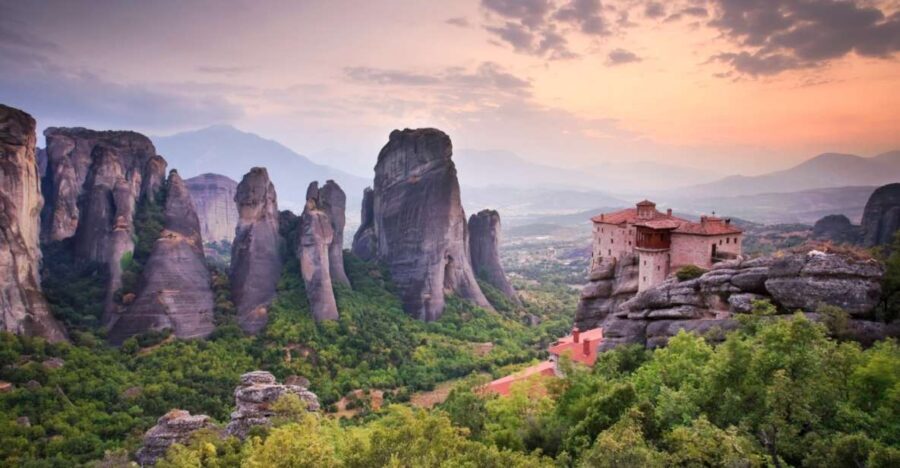 Kalabaka: Meteora Monasteries Minibus Tour with Photo Stops - How the Tour Works: What to Expect