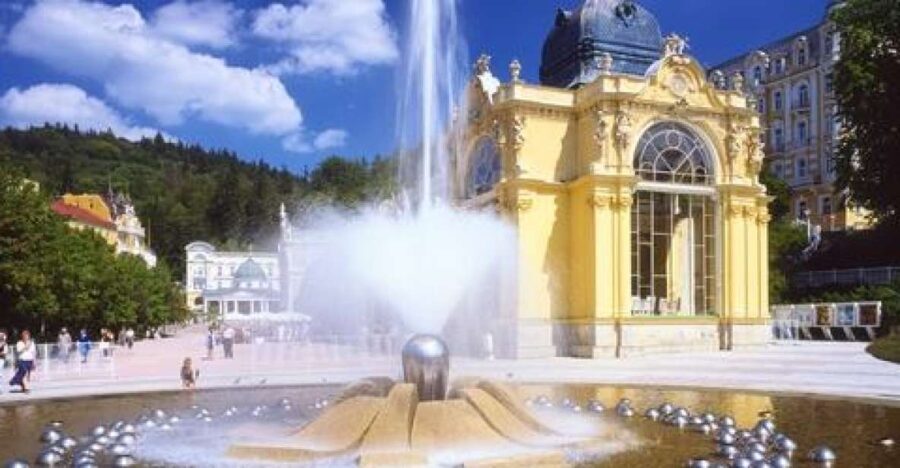 Karlovy Vary & Marianske Lazne Tour from Prague with Lunch - Transportation, Group Size, and Practicalities