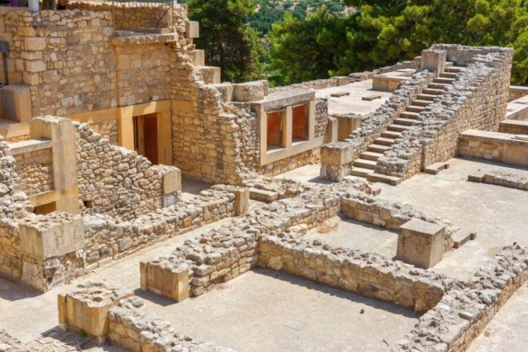 Knossos Palace Skip-the-Line Ticket & Private Guided Tour - Why This Tour Stands Out