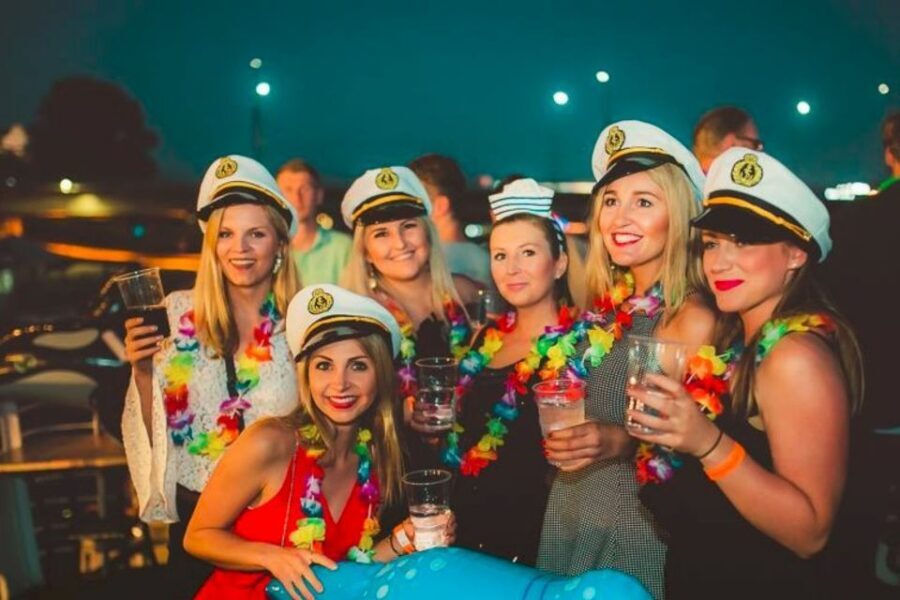 Krakow: Boat Party with Unlimited Drinks - Why You Should Consider This Tour