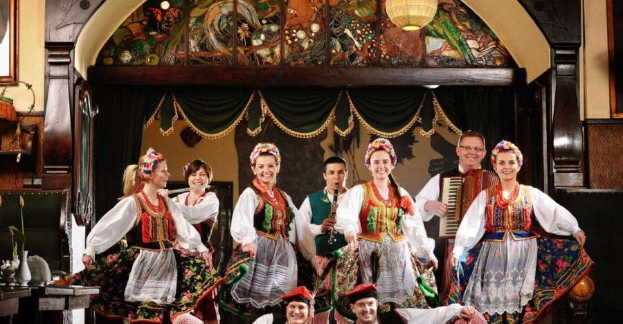 Krakow: Folk Show & 3-Course Dinner at Jama Michalika Café - Who Will Love This Tour?