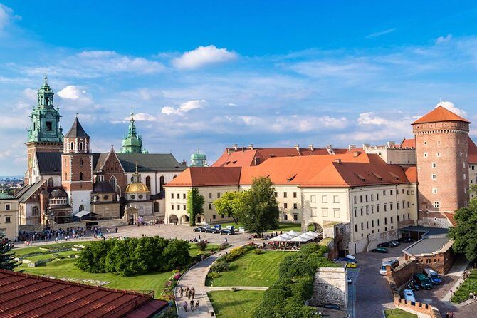 Krakow: Wawel Castle & Cathedral Guided Tour - Who Is This Tour Best Suited For?