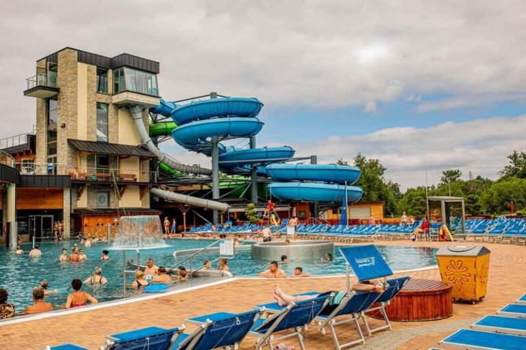 Krakow: Zakopane Cable Car, Spirits, Tasting & Thermal Baths - Who Should Book This Tour?