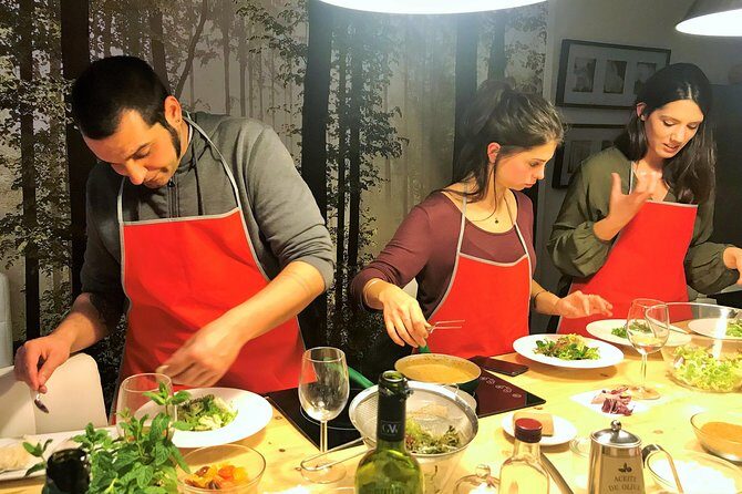 La Boqueria Market and Paella Cooking Class in Barcelona - Exploring the Itinerary and Highlights