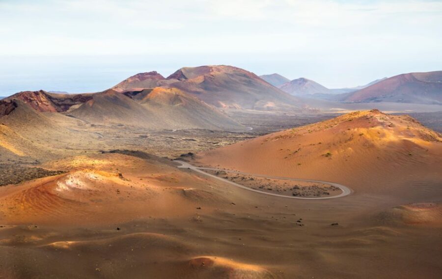 Lanzarote: Guided Day Trip to Timanfaya Park & Lago Verde - How the Itinerary Breaks Down