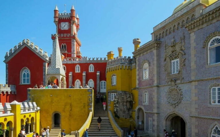Lisboa: Sintra, Pena, Regaleira, Roca Coast, & Cascais Tour - What Makes This Tour Stand Out?