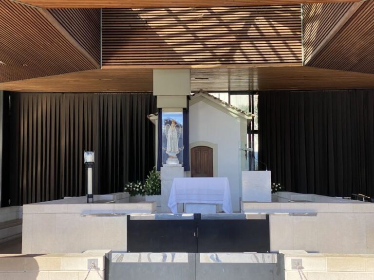 Lisbon: Fátima, Batalha, Nazaré & Obidos Small-Group Tour - Why This Tour Works Well