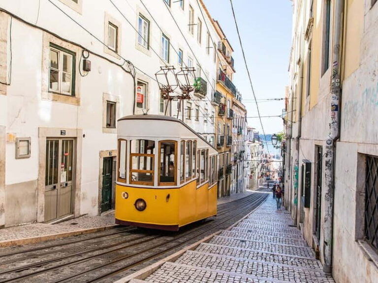 Lisbon: Private Guided Tour by Electric Tuk Tuk - A Deep Dive Into the Itinerary