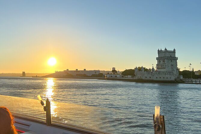 Lisbon Sunset cruise with Welcome Drink and Snack included - The Itinerary in Detail: Why It Matters